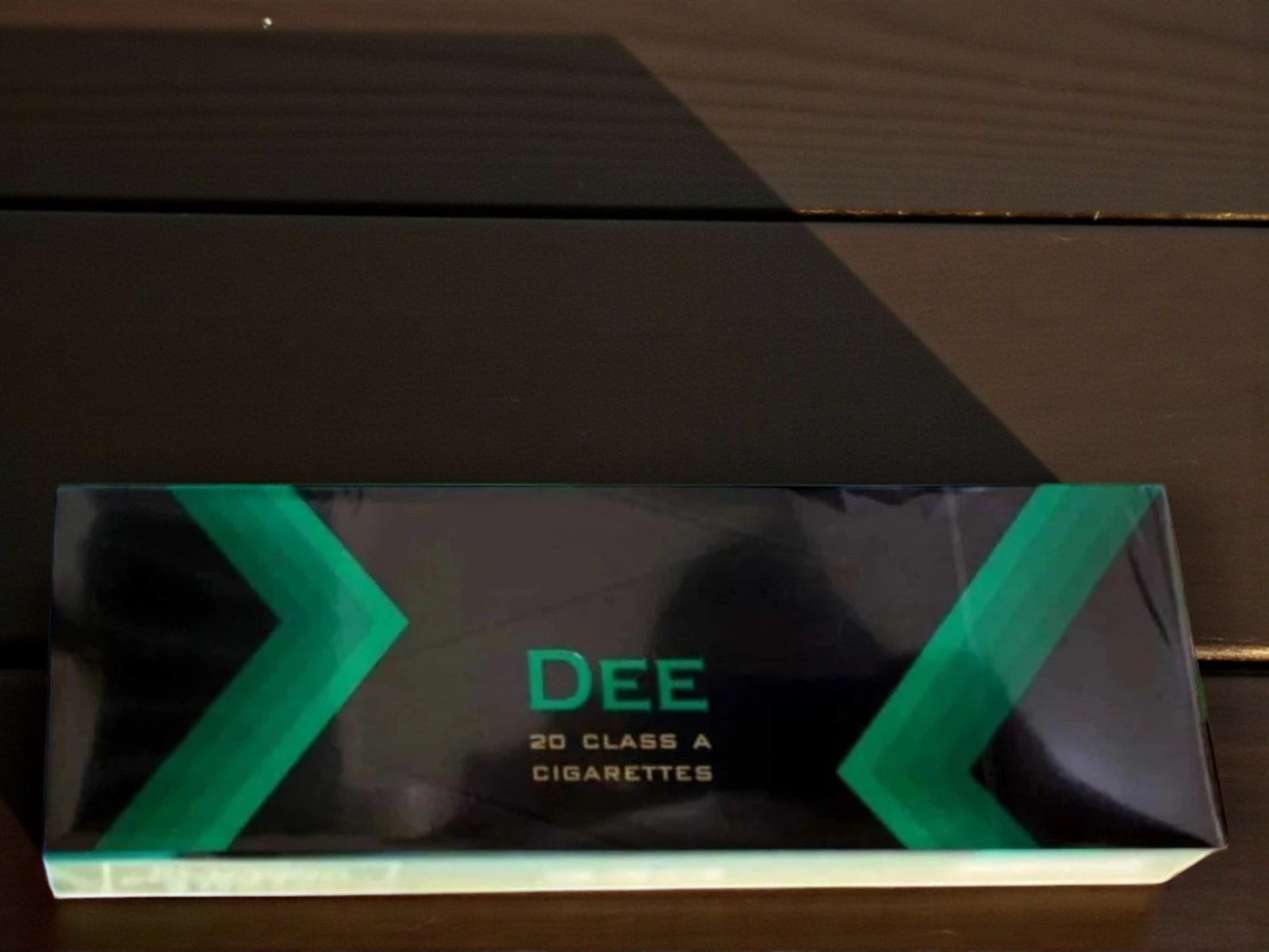 บุหรี่ Dee Green (ซองแข็ง) - Buri78.com